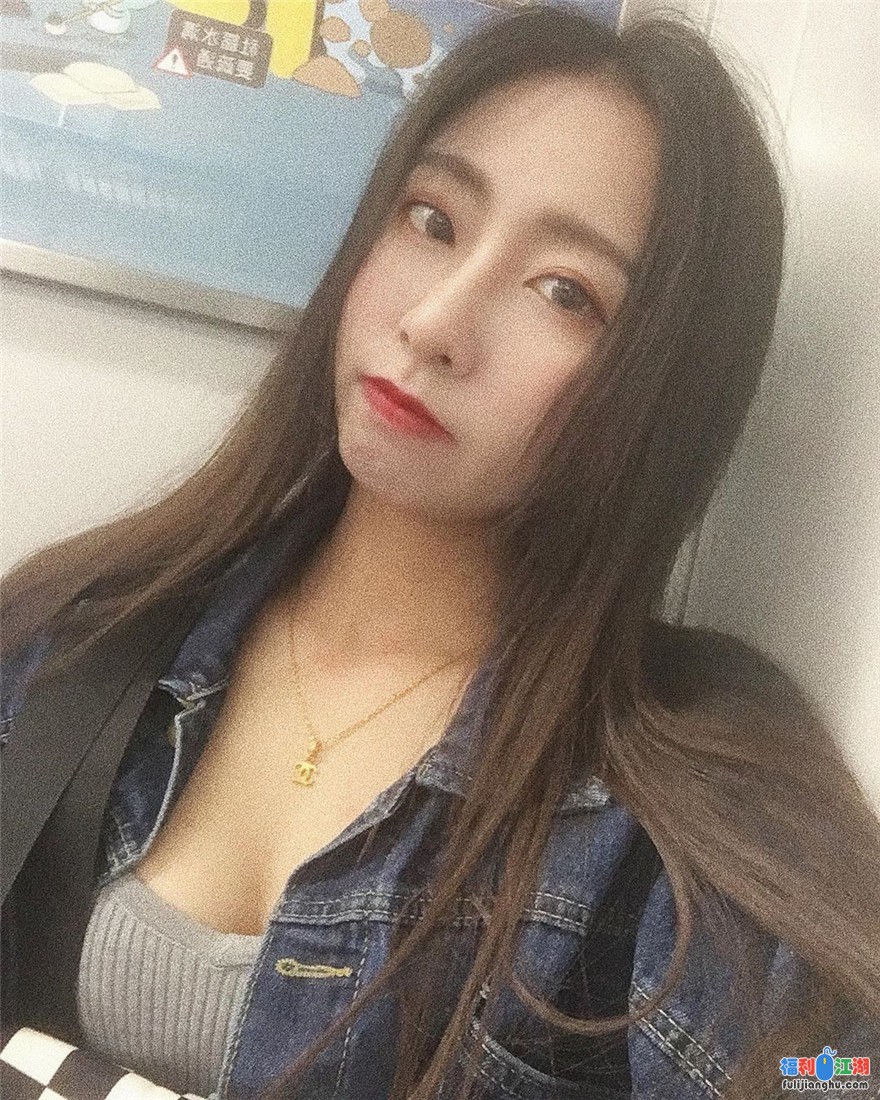 泄密 ️新北清水高中漂亮学妹自拍流出【1.1G】 – 老司机