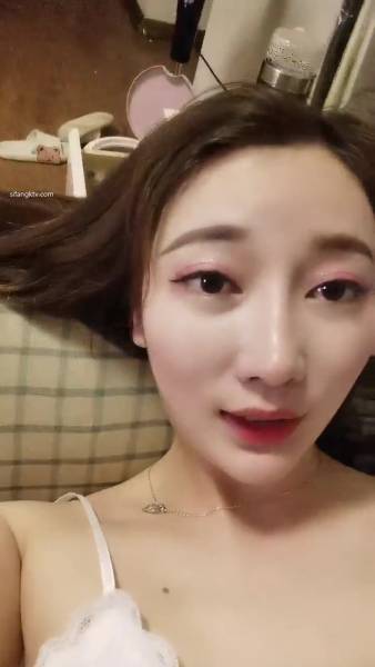 高颜值【欲火小妖】新人美女口活一流[4V 3.14G 百度盘] – 老司机